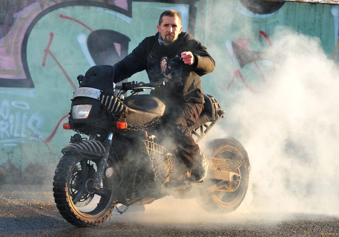 ISSUE 370: Bandit ratfighter | Back Street Heroes Magazine