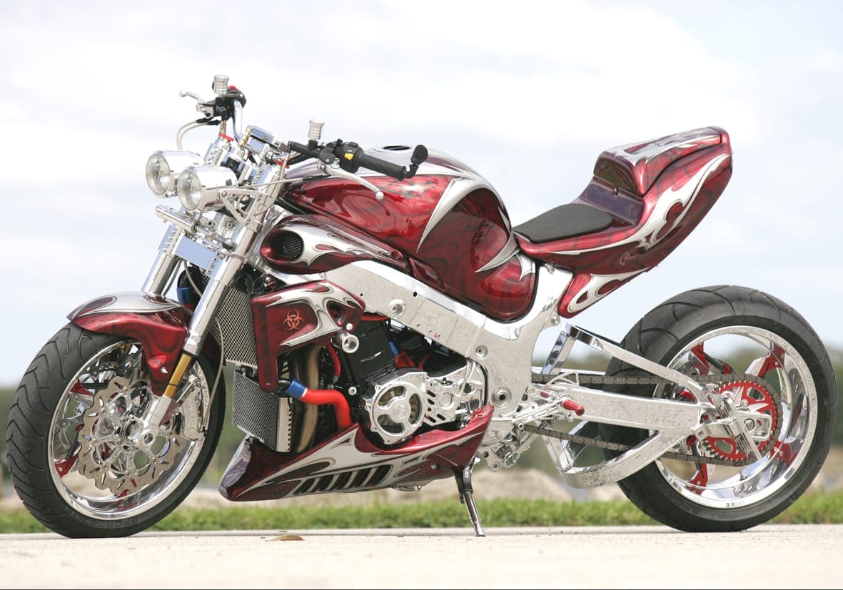 ISSUE 370: Ultra-bling ‘Busa | Back Street Heroes Magazine