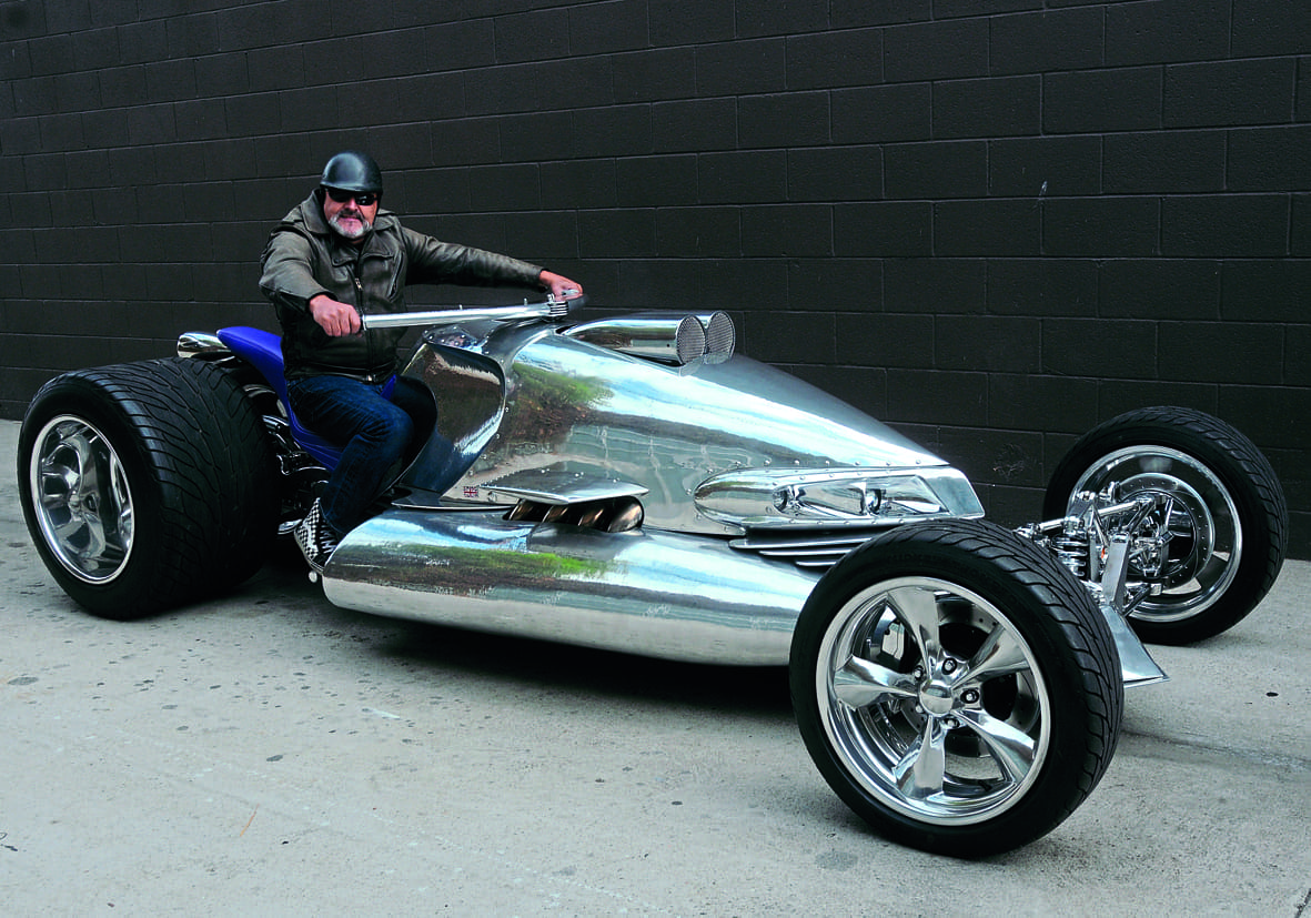 ISSUE 380: V8 quad | Back Street Heroes Magazine